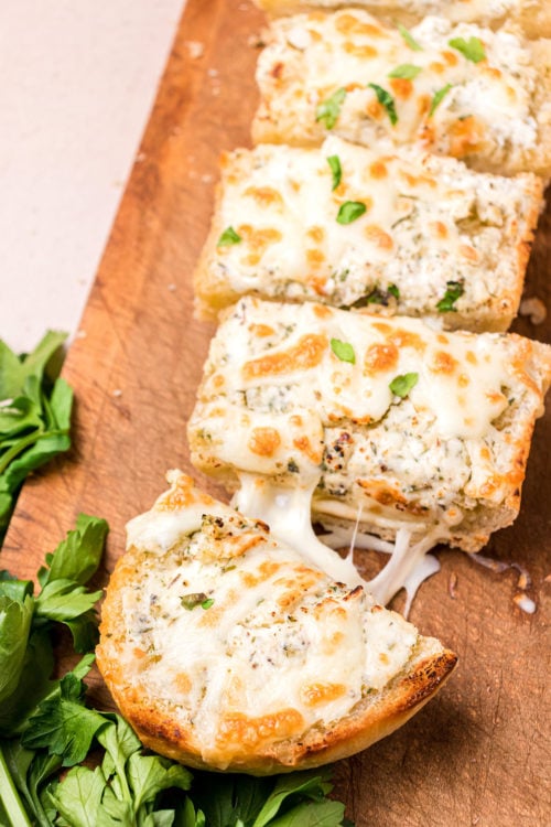 garlic cheese bread
