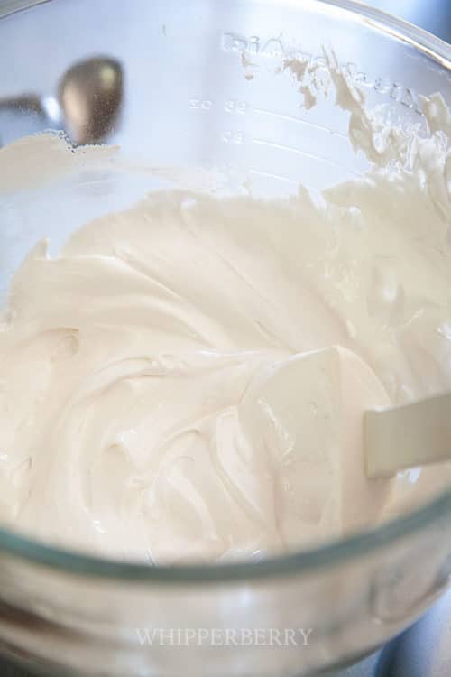 Peach Melba Pavlova Recipe