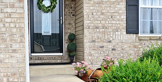 Quick Front Porch Update|10 Minute Ideas - TidyMom®