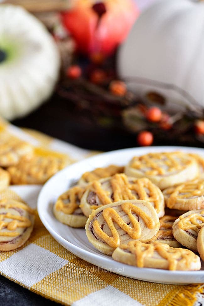 Pumpkin Spice Cinnamon Roll Cookies - TidyMom®
