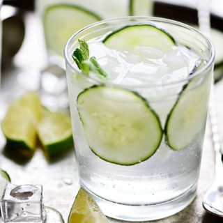 Sparkling Cucumber Gimlet - TidyMom®