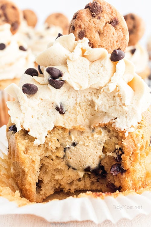 THE MOST Creative & Unique Cupcake Recipes Ever - Beat Bake Eat