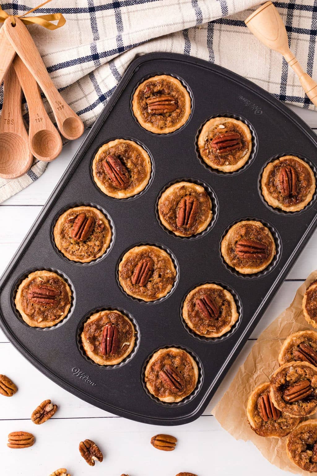 Pecan Tassies (Mini Pecan Pie Bites) - TidyMom®