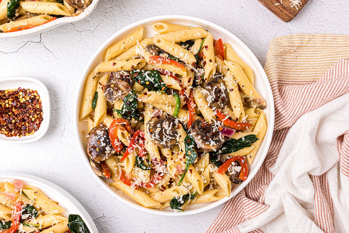 Fresh Veggie Pasta With Garlic And Parmesan - TidyMom®