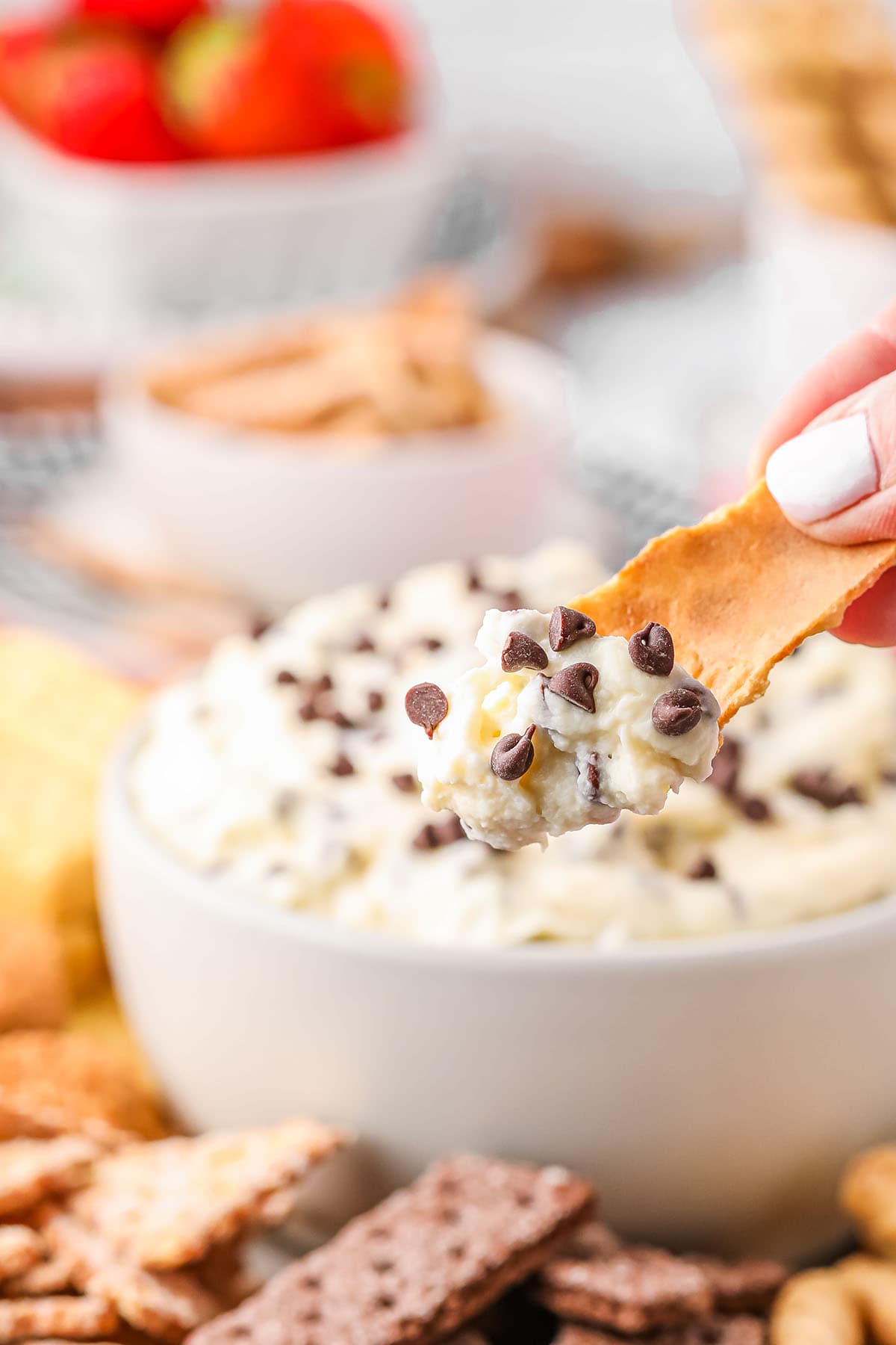 Best Cannoli Dip With Mascarpone Cheese - TidyMom®