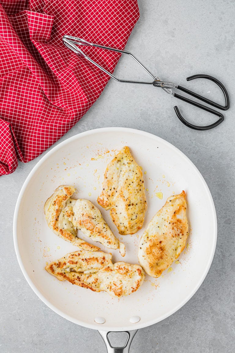 California Chicken Club Sandwich - TidyMom®