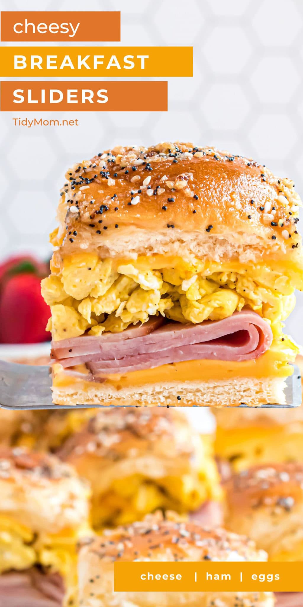 Cheesy Breakfast Sliders With Ham And Eggs - TidyMom®