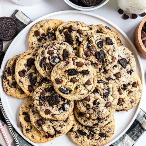 Chocolate Chip Oreo Cookies - TidyMom®