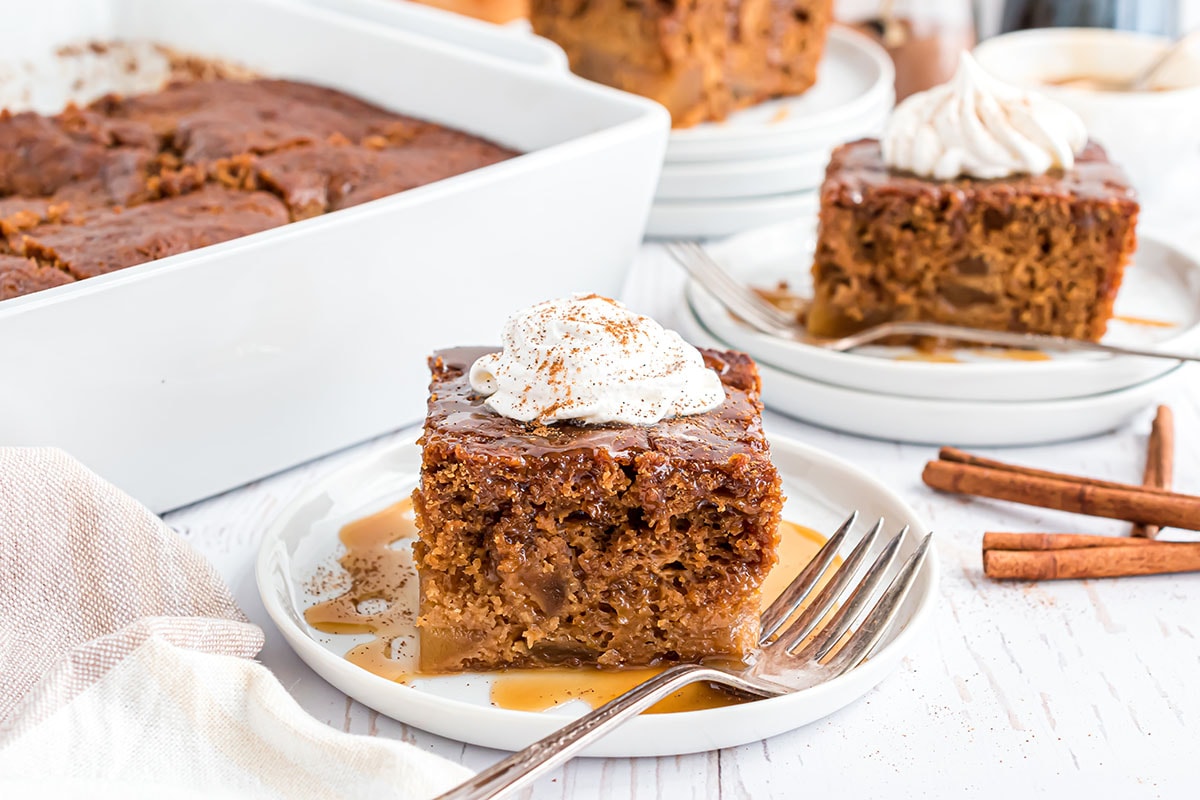 Gingerbread Apple Cake