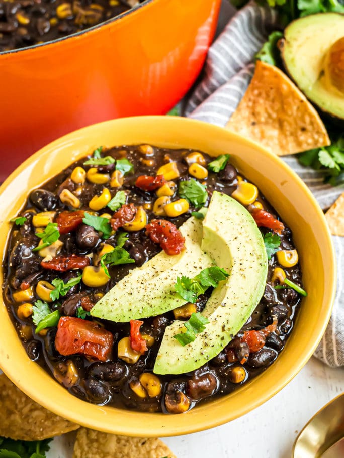 Southwest Chicken Quesadilla Salad - TidyMom®