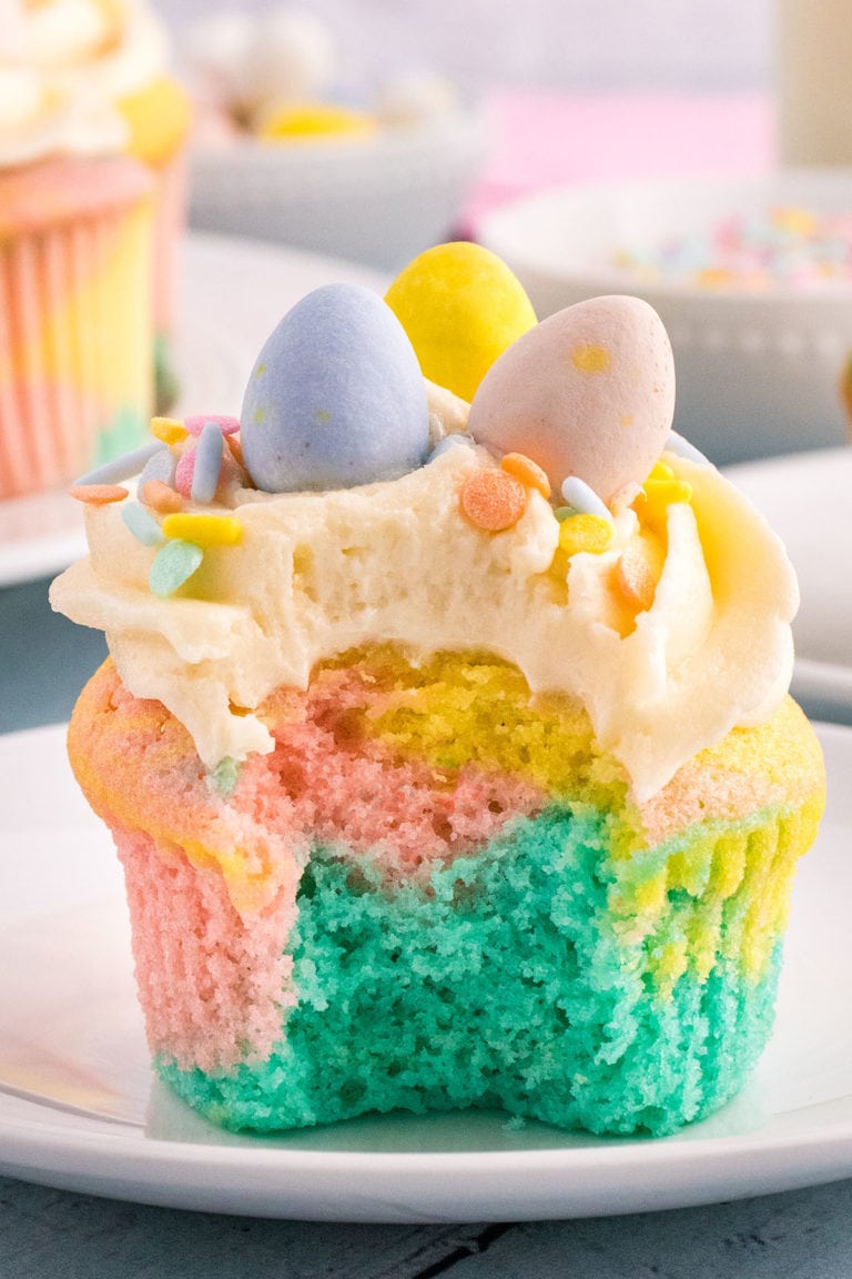 Easy Pastel Spring Cupcakes For Easter - TidyMom®