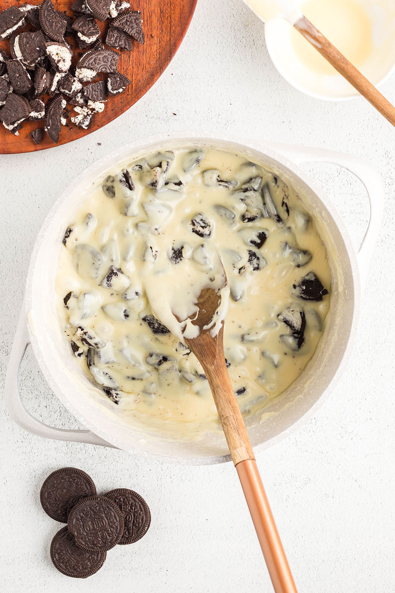 3 Ingredient Oreo Fudge Recipe - TidyMom®